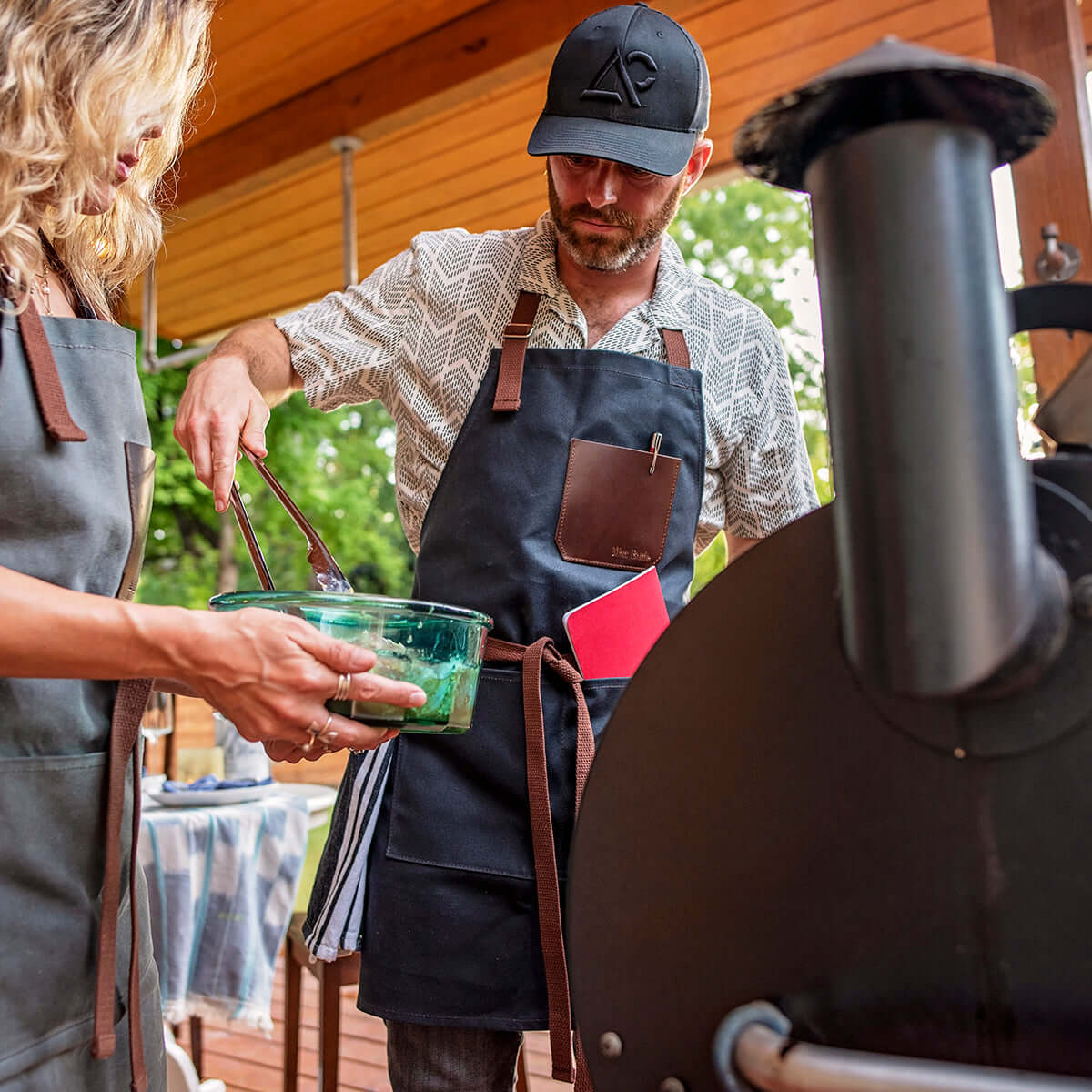 BBQ Apron for Pit Masters & Barbecue Enthusiasts – Clark & Taft
